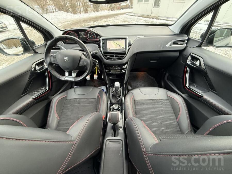 Grey Peugeot 2008 2018 in Riga, with an engine capacity of 1.20 L and mileage of 0 thousand km for 6700 €, photo 15 on AUTOMOTO.COM.LV
