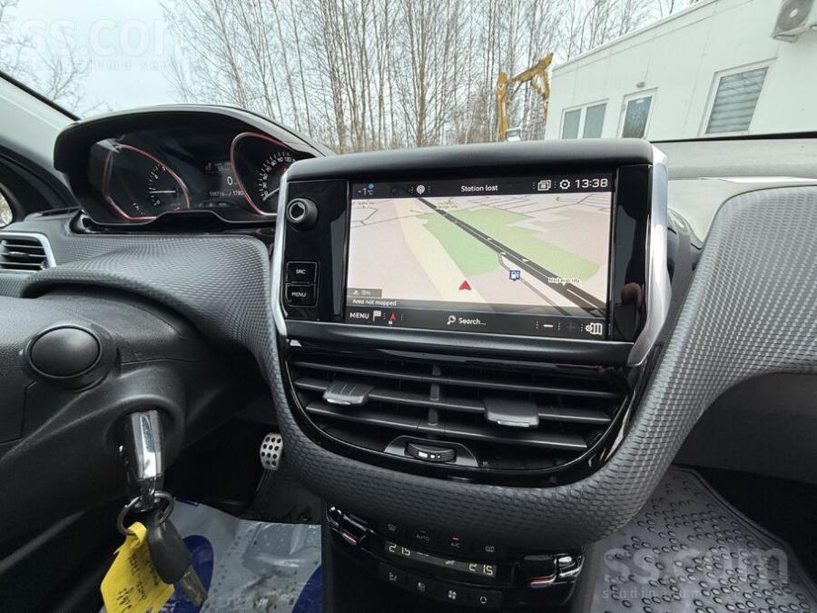 Grey Peugeot 2008 2018 in Riga, with an engine capacity of 1.20 L and mileage of 0 thousand km for 6700 €, photo 21 on AUTOMOTO.COM.LV