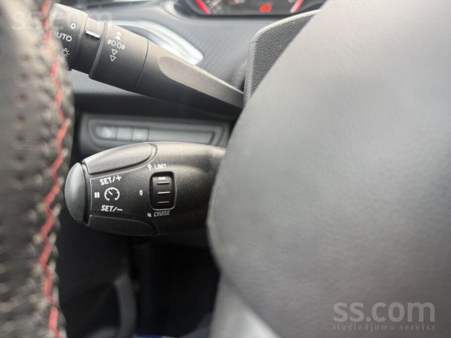 Grey Peugeot 2008 2018 in Riga, with an engine capacity of 1.20 L and mileage of 0 thousand km for 6700 €, photo 31 on AUTOMOTO.COM.LV