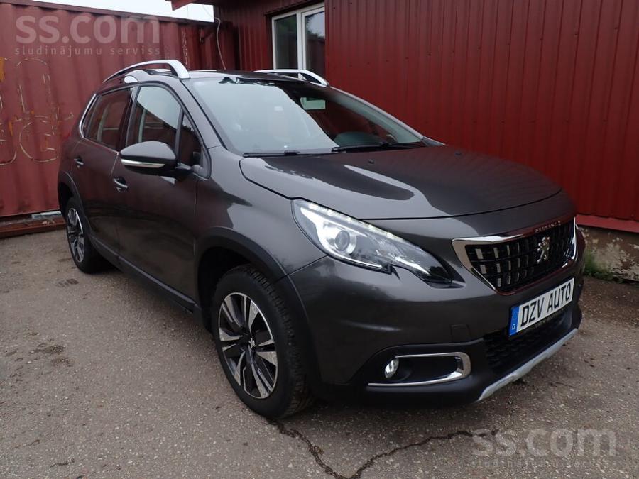 Pelēks Peugeot 2008 2018 Liepāja, ar dzinēja tilpumu 1.20 L un nobraukumu 104 tūkst. km par 9850 €, foto 1 vietnē AUTOMOTO.COM.LV