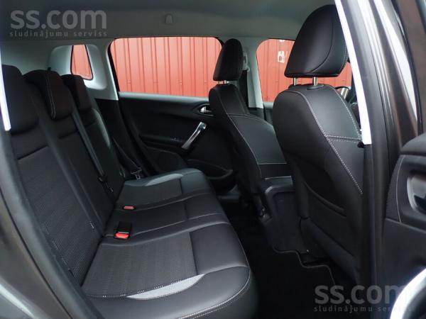 Pelēks Peugeot 2008 2018 Liepāja, ar dzinēja tilpumu 1.20 L un nobraukumu 104 tūkst. km par 9850 €, foto 5 vietnē AUTOMOTO.COM.LV