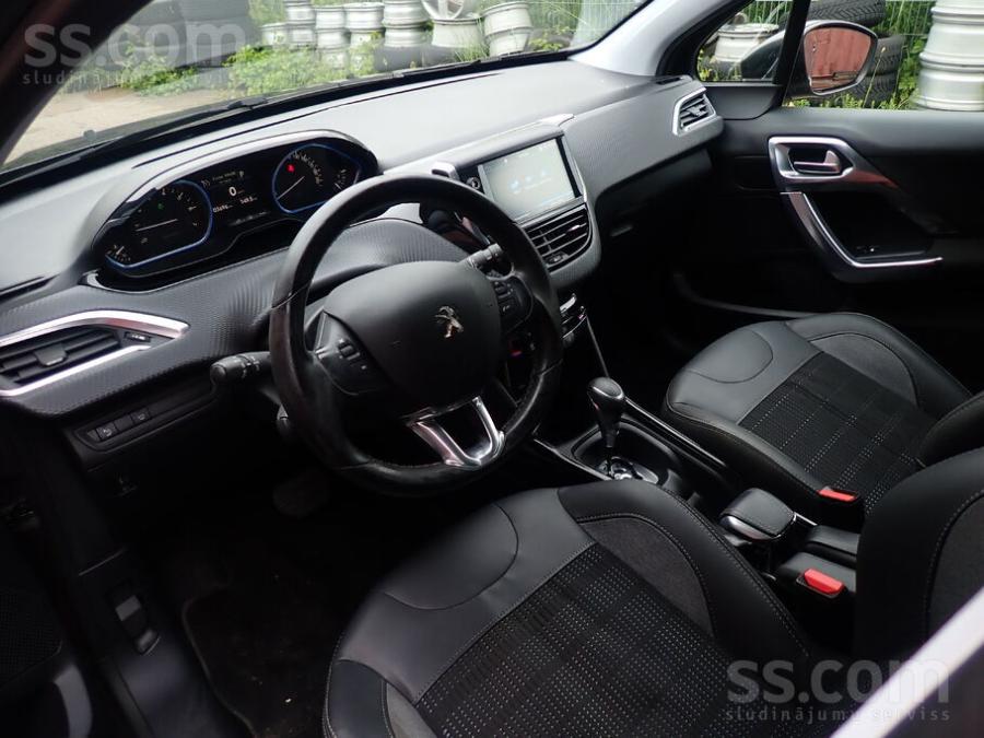 Pelēks Peugeot 2008 2018 Liepāja, ar dzinēja tilpumu 1.20 L un nobraukumu 104 tūkst. km par 9850 €, foto 7 vietnē AUTOMOTO.COM.LV