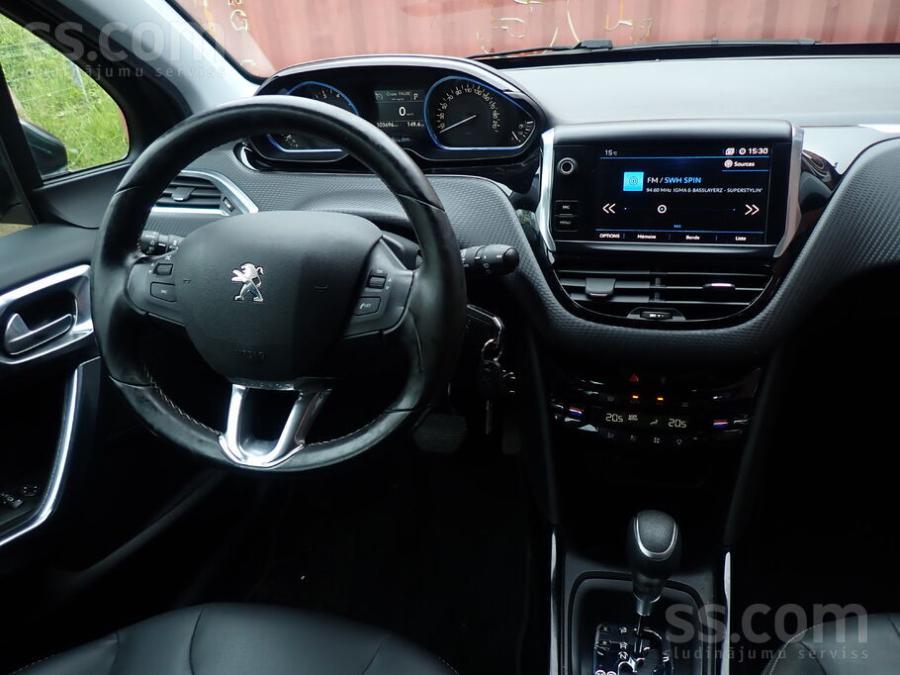 Pelēks Peugeot 2008 2018 Liepāja, ar dzinēja tilpumu 1.20 L un nobraukumu 104 tūkst. km par 9850 €, foto 8 vietnē AUTOMOTO.COM.LV