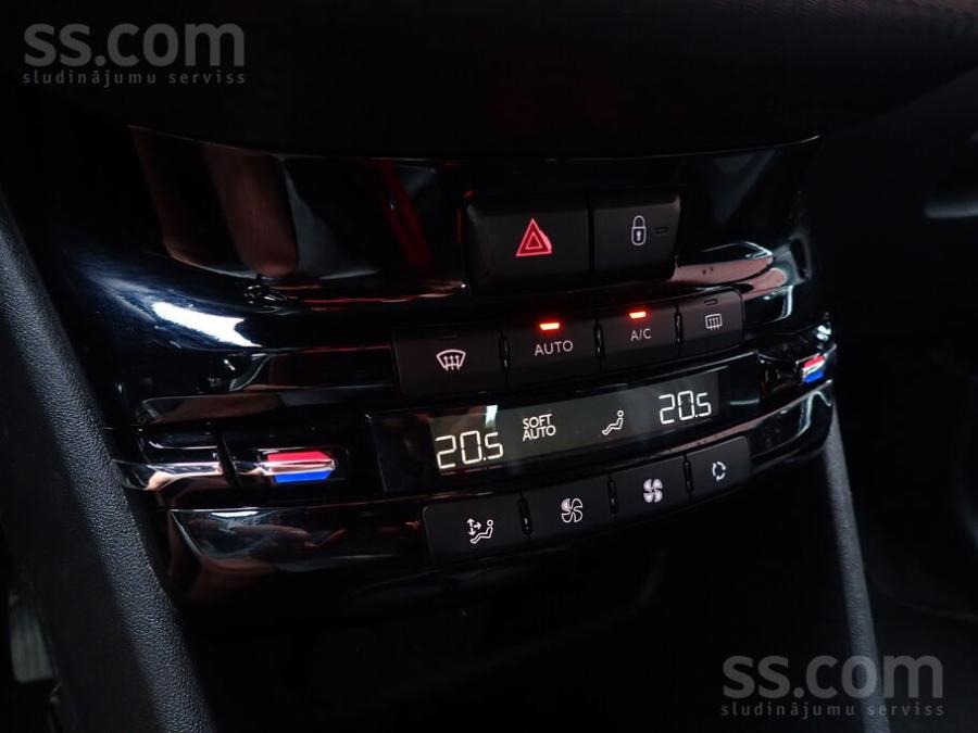 Pelēks Peugeot 2008 2018 Liepāja, ar dzinēja tilpumu 1.20 L un nobraukumu 104 tūkst. km par 9850 €, foto 11 vietnē AUTOMOTO.COM.LV