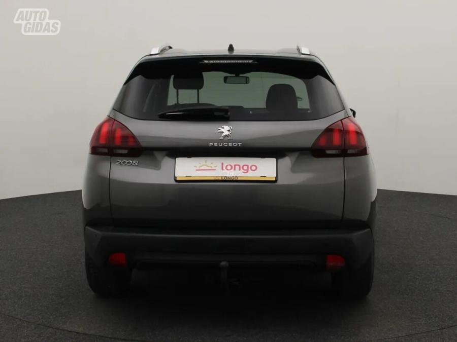 Grey Peugeot 2008 2018 in Vilnius, with an engine capacity of 1.20 L and mileage of 81 thousand km for 9199 €, photo 6 on AUTOMOTO.COM.LV