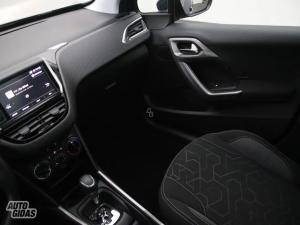 Grey Peugeot 2008 2018 in Vilnius, with an engine capacity of 1.20 L and mileage of 81 thousand km for 9199 €, photo 22 on AUTOMOTO.COM.LV