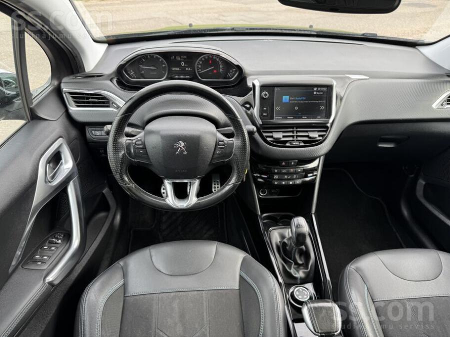 Grey Peugeot 2008 2018 in Cesis, with an engine capacity of 1.20 L and mileage of 0 thousand km for 7700 €, photo 17 on AUTOMOTO.COM.LV