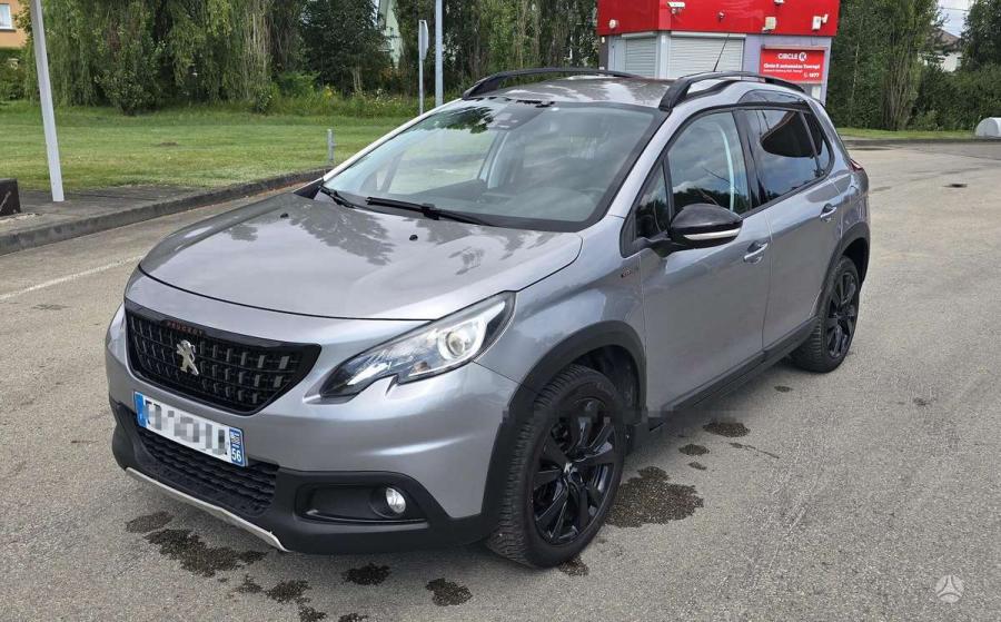 Grey Peugeot 2008 2018 in Taurage, with an engine capacity of 1.20 L and mileage of 128 thousand km for 5400 €, photo 4 on AUTOMOTO.COM.LV
