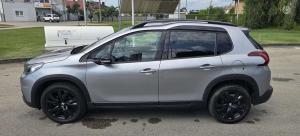 Grey Peugeot 2008 2018 in Taurage, with an engine capacity of 1.20 L and mileage of 128 thousand km for 5400 €, photo 9 on AUTOMOTO.COM.LV