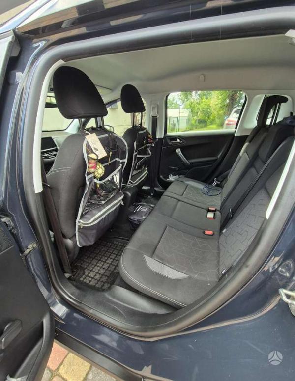 Grey Peugeot 2008 2018 in Pagegiai, with an engine capacity of 1.56 L and mileage of 235 thousand km for 7600 €, photo 10 on AUTOMOTO.COM.LV