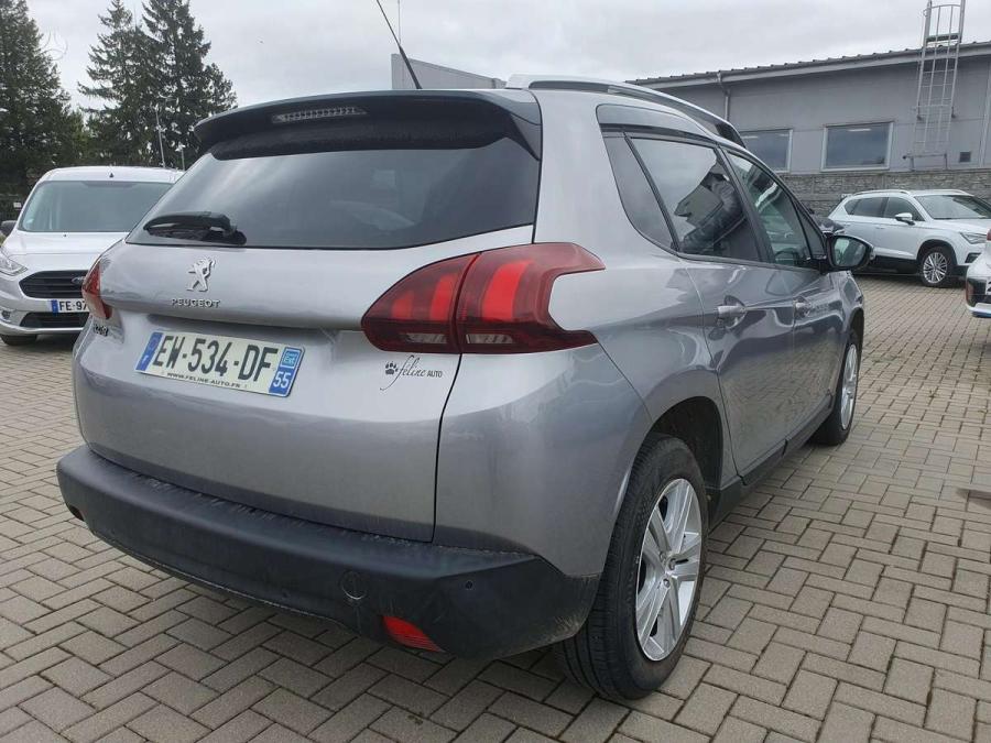 Grey Peugeot 2008 2018 in Taurage, with an engine capacity of 1.20 L and mileage of 167 thousand km for 4650 €, photo 7 on AUTOMOTO.COM.LV