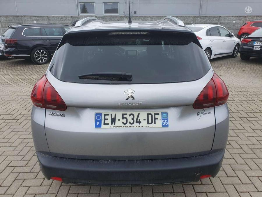 Grey Peugeot 2008 2018 in Taurage, with an engine capacity of 1.20 L and mileage of 167 thousand km for 4650 €, photo 15 on AUTOMOTO.COM.LV