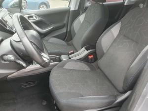 Grey Peugeot 2008 2018 in Taurage, with an engine capacity of 1.20 L and mileage of 167 thousand km for 4650 €, photo 29 on AUTOMOTO.COM.LV