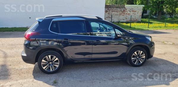 Grey Peugeot 2008 2019 in Jelgava, with an engine capacity of 1.20 L and mileage of 0 thousand km for 7900 €, photo 5 on AUTOMOTO.COM.LV