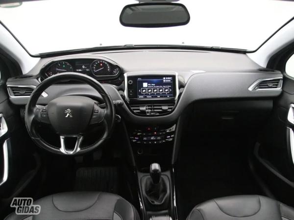 Pelēks Peugeot 2008 2019 Viļņa, ar dzinēja tilpumu 1.50 L un nobraukumu 131 tūkst. km par 9999 €, foto 2 vietnē AUTOMOTO.COM.LV