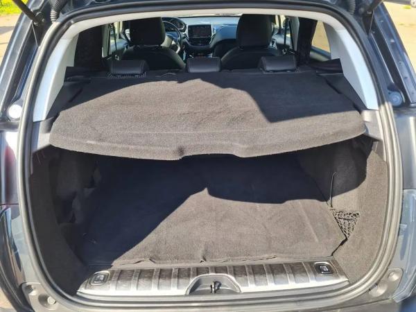 Grey Peugeot 2008 2019 in Jelgava, with an engine capacity of 1.20 L and mileage of 137 thousand km for 7900 €, photo 9 on AUTOMOTO.COM.LV
