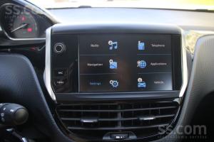 Grey Peugeot 2008 2019 in Tukums, with an engine capacity of 1.20 L and mileage of 73 thousand km for 9358 €, photo 19 on AUTOMOTO.COM.LV