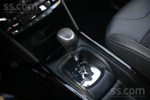 Grey Peugeot 2008 2019 in Tukums, with an engine capacity of 1.20 L and mileage of 73 thousand km for 9358 €, photo 22 on AUTOMOTO.COM.LV