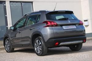 Grey Peugeot 2008 2019 in Tukums, with an engine capacity of 1.20 L and mileage of 73 thousand km for 9358 €, photo 32 on AUTOMOTO.COM.LV