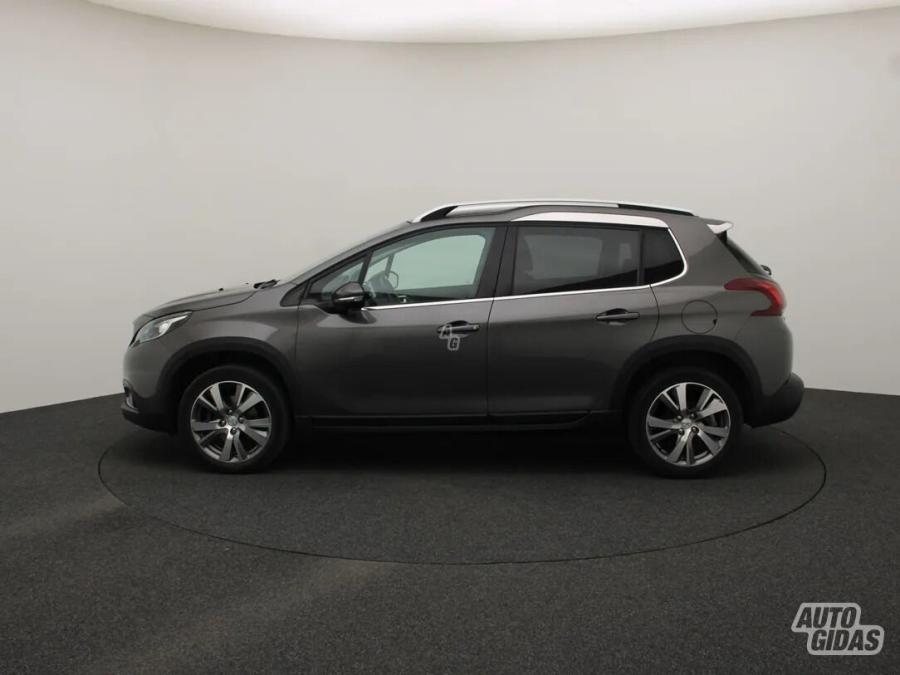 Grey Peugeot 2008 2019 in Vilnius, with an engine capacity of 1.20 L and mileage of 128 thousand km for 8999 €, photo 7 on AUTOMOTO.COM.LV