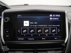 Grey Peugeot 2008 2019 in Vilnius, with an engine capacity of 1.20 L and mileage of 128 thousand km for 8999 €, photo 23 on AUTOMOTO.COM.LV