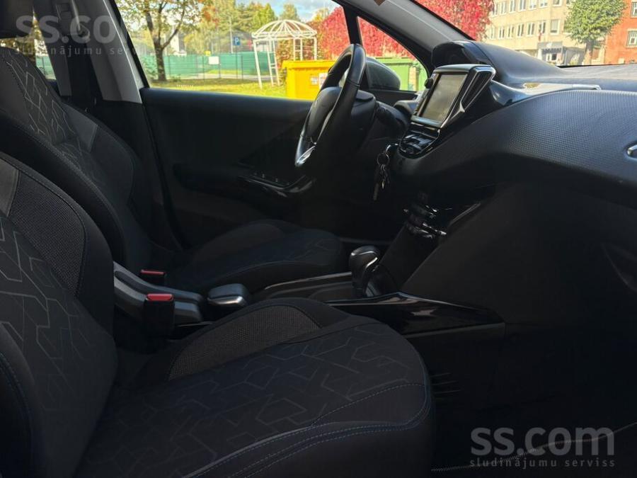 Pelēks Peugeot 2008 2019 Jelgava, ar dzinēja tilpumu 1.20 L un nobraukumu 133 tūkst. km par 7900 €, foto 16 vietnē AUTOMOTO.COM.LV