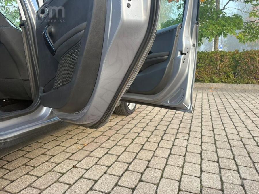 Pelēks Peugeot 2008 2019 Jelgava, ar dzinēja tilpumu 1.20 L un nobraukumu 133 tūkst. km par 7900 €, foto 22 vietnē AUTOMOTO.COM.LV