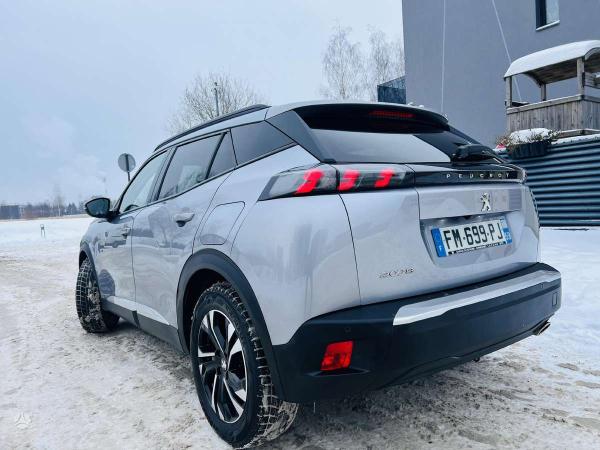 Grey Peugeot 2008 2020 in Kaunas, with an engine capacity of 1.50 L and mileage of 171 thousand km for 12990 €, photo 2 on AUTOMOTO.COM.LV