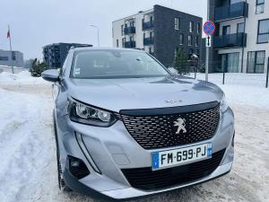 Pelēks Peugeot 2008 2020 Kauņa, ar dzinēja tilpumu 1.50 L un nobraukumu 171 tūkst. km par 12990 €, foto 5 vietnē AUTOMOTO.COM.LV
