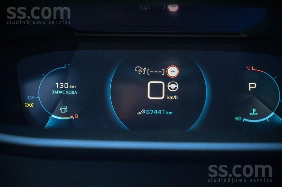Grey Peugeot 2008 2020 in Riga, with an engine capacity of 1.50 L and mileage of 68 thousand km for 15990 €, photo 9 on AUTOMOTO.COM.LV