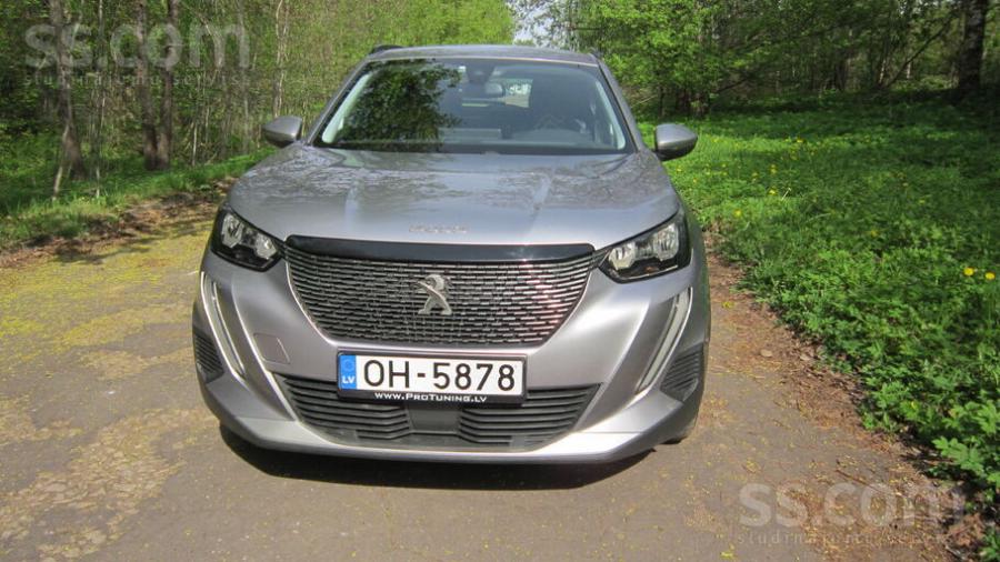 Grey Peugeot 2008 2020 in Riga, with an engine capacity of 1.50 L and mileage of 237 thousand km for 10850 €, photo 4 on AUTOMOTO.COM.LV