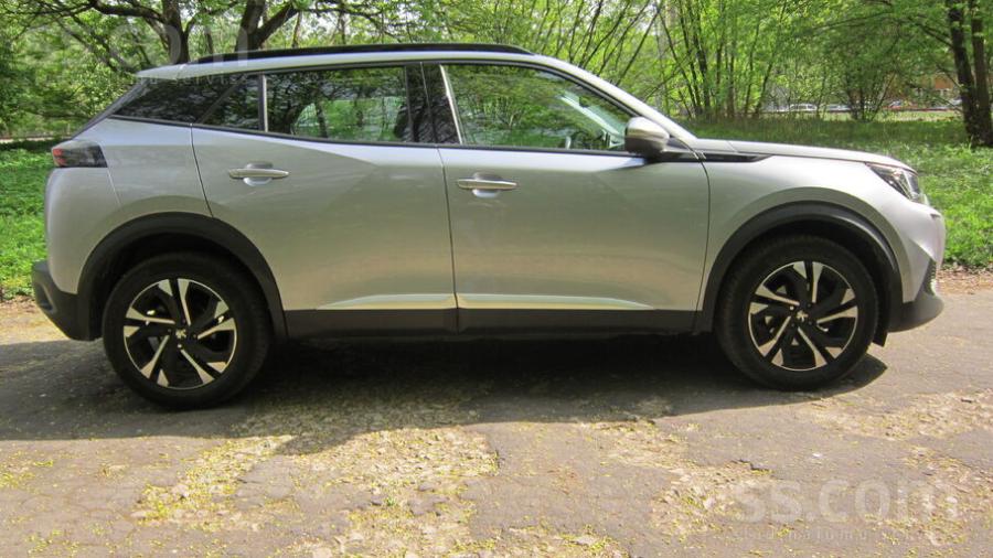 Grey Peugeot 2008 2020 in Riga, with an engine capacity of 1.50 L and mileage of 237 thousand km for 10850 €, photo 5 on AUTOMOTO.COM.LV
