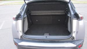Grey Peugeot 2008 2020 in Riga, with an engine capacity of 1.50 L and mileage of 237 thousand km for 10850 €, photo 7 on AUTOMOTO.COM.LV