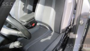 Grey Peugeot 2008 2020 in Riga, with an engine capacity of 1.50 L and mileage of 237 thousand km for 10850 €, photo 12 on AUTOMOTO.COM.LV
