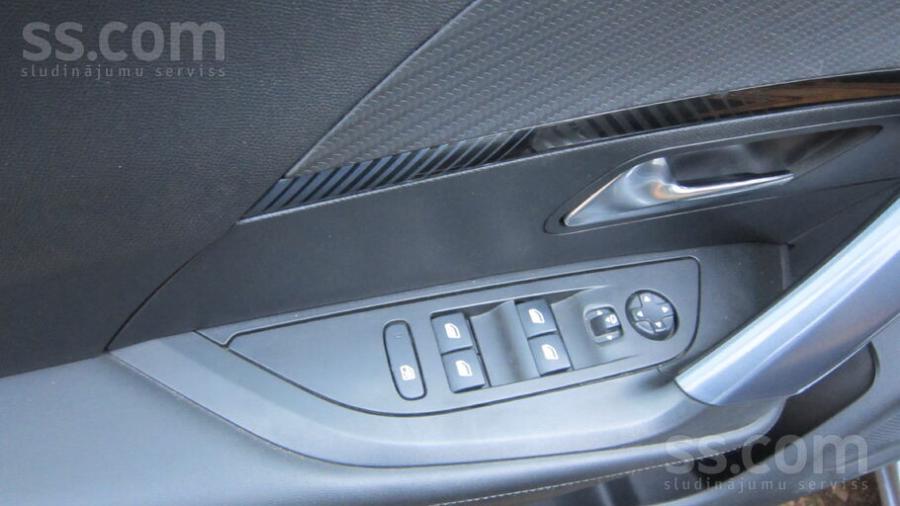 Grey Peugeot 2008 2020 in Riga, with an engine capacity of 1.50 L and mileage of 237 thousand km for 10850 €, photo 21 on AUTOMOTO.COM.LV