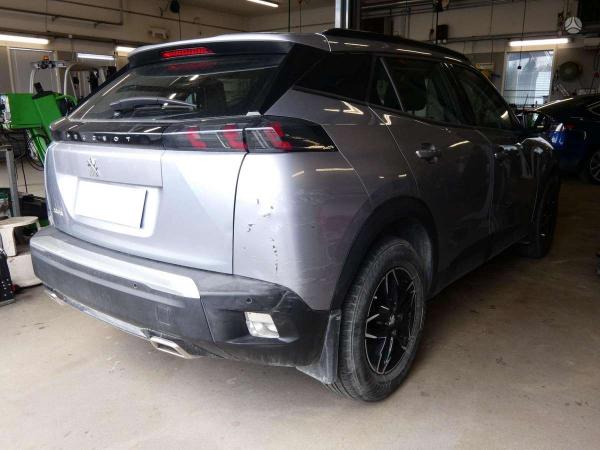 Grey Peugeot 2008 2020 in Siauliai, with an engine capacity of 1.20 L and mileage of 113 thousand km for 10050 €, photo 2 on AUTOMOTO.COM.LV