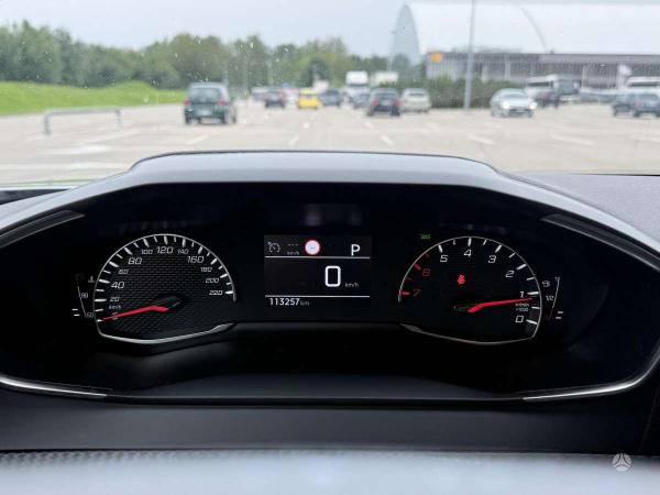 Pelēks Peugeot 2008 2020 Šauļi, ar dzinēja tilpumu 1.20 L un nobraukumu 113 tūkst. km par 9100 €, foto 9 vietnē AUTOMOTO.COM.LV