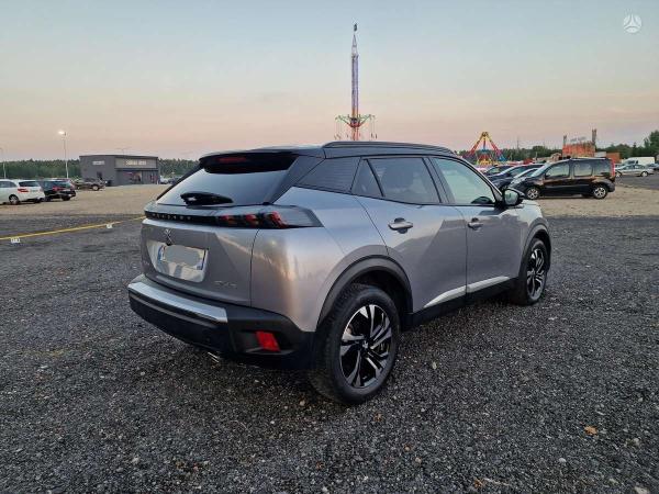 Grey Peugeot 2008 2020 in Taurage, with an engine capacity of 1.50 L and mileage of 196 thousand km for 8700 €, photo 4 on AUTOMOTO.COM.LV