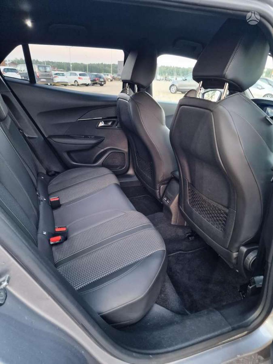 Pelēks Peugeot 2008 2020 Tauragė, ar dzinēja tilpumu 1.50 L un nobraukumu 196 tūkst. km par 8700 €, foto 15 vietnē AUTOMOTO.COM.LV