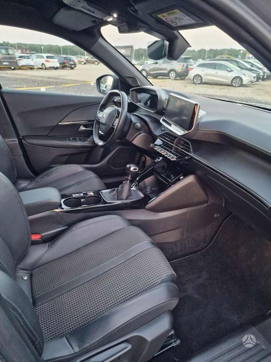 Pelēks Peugeot 2008 2020 Tauragė, ar dzinēja tilpumu 1.50 L un nobraukumu 196 tūkst. km par 8700 €, foto 17 vietnē AUTOMOTO.COM.LV