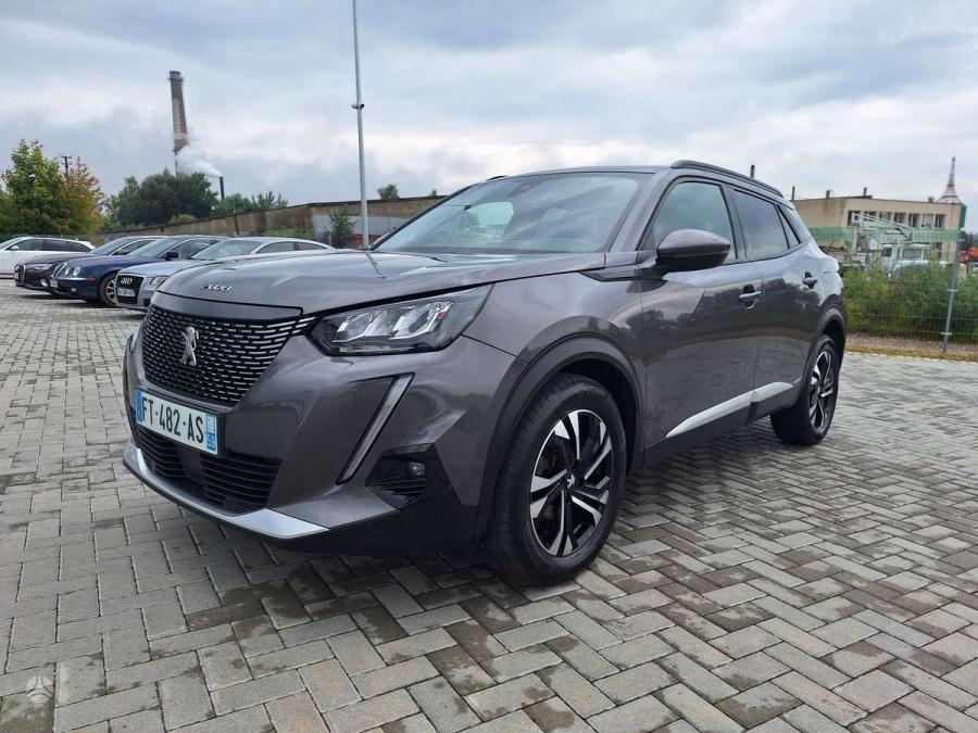 Pelēks Peugeot 2008 2020 Tauragė, ar dzinēja tilpumu 1.20 L un nobraukumu 116 tūkst. km par 10300 €, foto 1 vietnē AUTOMOTO.COM.LV