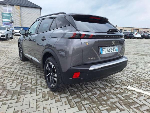 Grey Peugeot 2008 2020 in Taurage, with an engine capacity of 1.20 L and mileage of 116 thousand km for 10300 €, photo 4 on AUTOMOTO.COM.LV