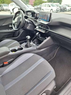 Pelēks Peugeot 2008 2020 Tauragė, ar dzinēja tilpumu 1.20 L un nobraukumu 116 tūkst. km par 10300 €, foto 18 vietnē AUTOMOTO.COM.LV
