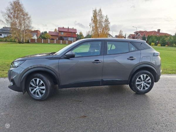 Grey Peugeot 2008 2021 in Klaipeda, with an engine capacity of 1.50 L and mileage of 199 thousand km for 10990 €, photo 5 on AUTOMOTO.COM.LV