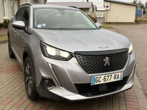 Grey Peugeot 2008 2021 in Vilnius, with an engine capacity of 1.20 L and mileage of 104 thousand km for 12947 €, photo 2 on AUTOMOTO.COM.LV