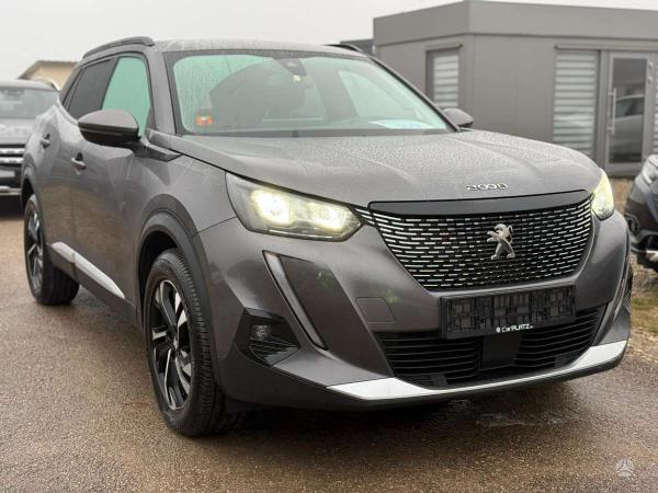 Pelēks Peugeot 2008 2021 Viļņa, ar dzinēja tilpumu 1.20 L un nobraukumu 166 tūkst. km par 12800 €, foto 2 vietnē AUTOMOTO.COM.LV