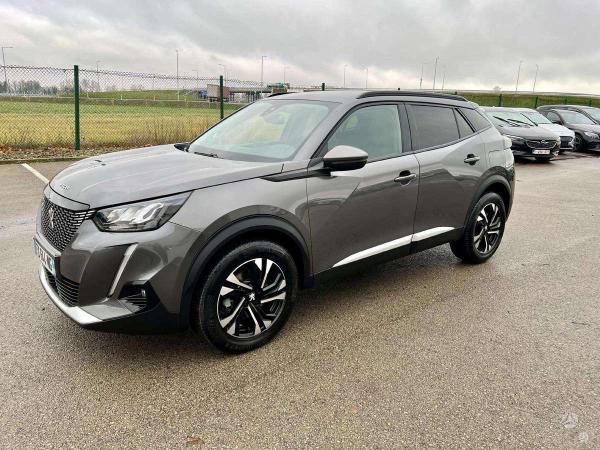 Grey Peugeot 2008 2021 in Marijampole, with an engine capacity of 1.50 L and mileage of 167 thousand km for 15488 €, photo 3 on AUTOMOTO.COM.LV