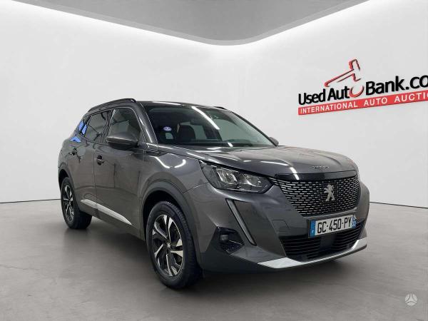 Grey Peugeot 2008 2021 in Marijampole, with an engine capacity of 1.20 L and mileage of 106 thousand km for 14593 €, photo 3 on AUTOMOTO.COM.LV