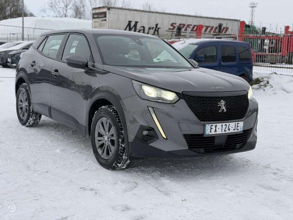 Grey Peugeot 2008 2021 in Marijampole, with an engine capacity of 1.20 L and mileage of 101 thousand km for 12342 €, photo 4 on AUTOMOTO.COM.LV