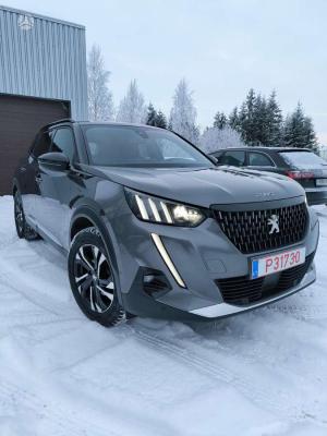 Pelēks Peugeot 2008 2021 Marijampole, ar dzinēja tilpumu 1.20 L un nobraukumu 151 tūkst. km par 12887 €, foto 2 vietnē AUTOMOTO.COM.LV